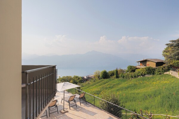 Room 'Hotel Laguna Economy 2' With Shared Terrace, Wi-fi And Air Conditioning - Garda