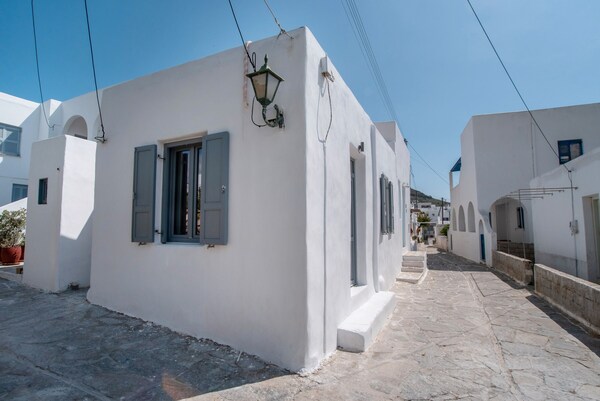 Casa De Vacaciones 'Kalesma Marpissa' Con Vistas Al Mar, Terraza Privada Y Aire Acondicionado - Paros
