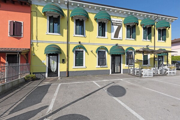 Room 'Double  Locanda 7 Camini' With Wi-fi And Air Conditioning - Verona
