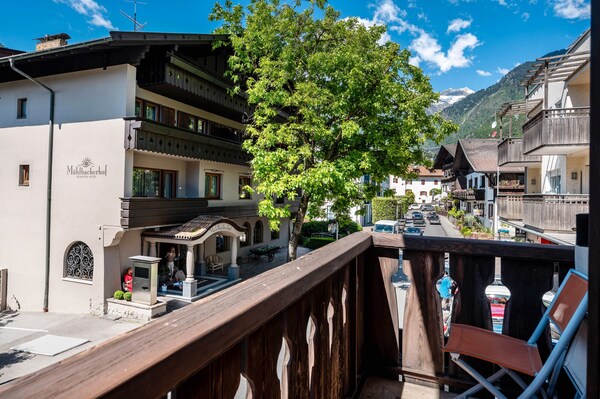 Biobauernhof Toellerhof 'Zimmer 2' Con Vista Sulle Montagne, Piscina Condivisa E Wi-fi - Parcines