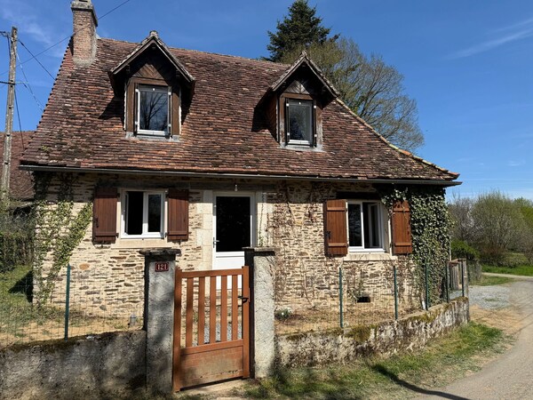 Gîte & Spa "Chez Marguerite"  Maison De Campagne Chic Avec Spa En Dordogne - Périgord