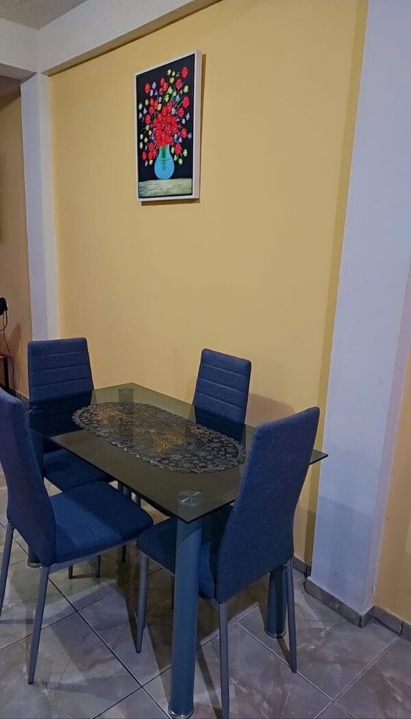 Spacious 3-bedroom Apartment With Wifi, Ac In Delightful Roseau - Dominica