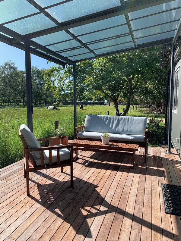 Little Walnut! A Charming Tiny Home Only 15 Mins North Of Christchurch Airport - Christchurch