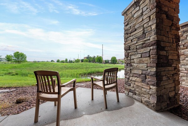 Sunset Fairways - Accessible Chula Vista Condo - Wisconsin Dells, WI
