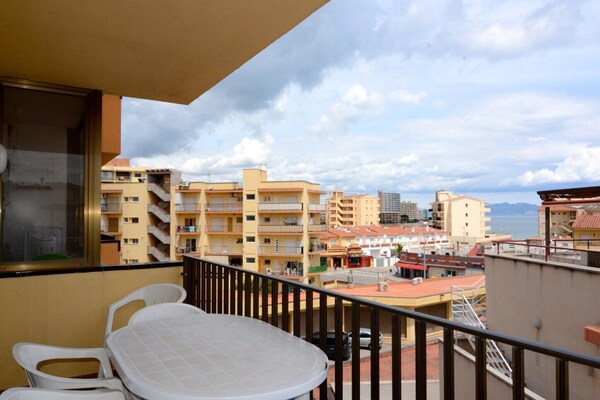 Appartement In L'escala Met Zwembad - Sant Pere Pescador