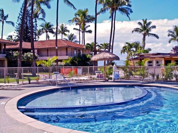 Beautifully Renovated Beach Resort Condo On Kaanapali Beach - Lahaina, HI