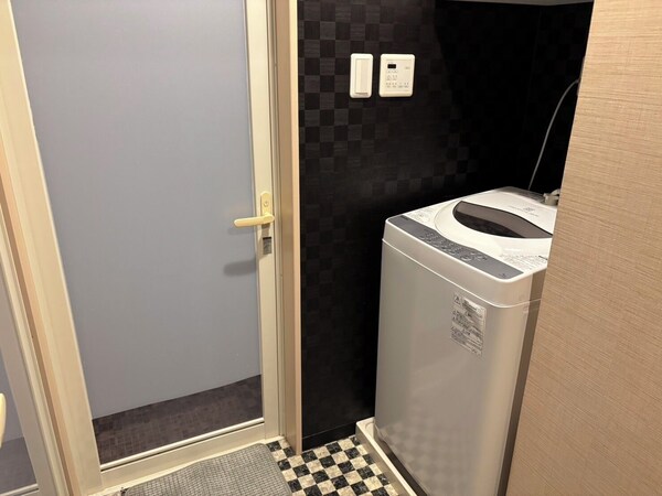 Osaka Castle, Nakanoshima And Osaka-tenmangu / Orizuru Kitchen Apartment 202 - Japón