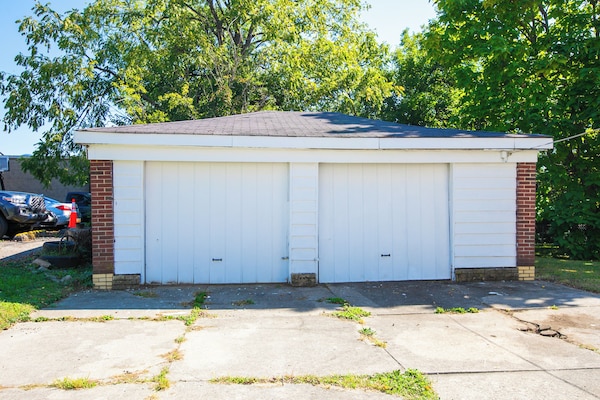 Unit 1:ground Floor, Porch, King Bed, Garage, W/d - Harrison, OH