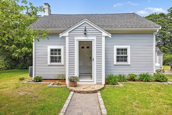 Cape Cod Cottage | Near Trails, Beach & Golf! - Dennis, MA