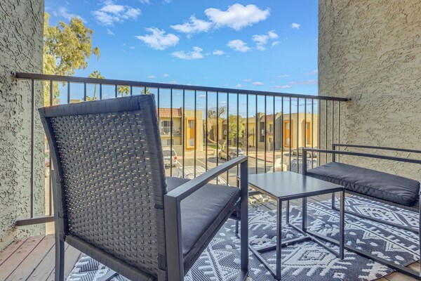 Prime Location Close To Hospitals / Airport / Downtown - Mesa, AZ