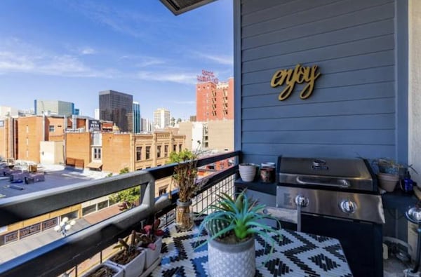 5 Star Boho-chic Apt With Parking Gaslamp Downtown San Diego. Glamorous! 5207418 - San Diego, CA