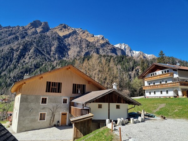 Laimbruchhof Apartment Eva 2 Bedrooms Vacation A. Farm Family And Active Vacation Wlan - Vipiteno