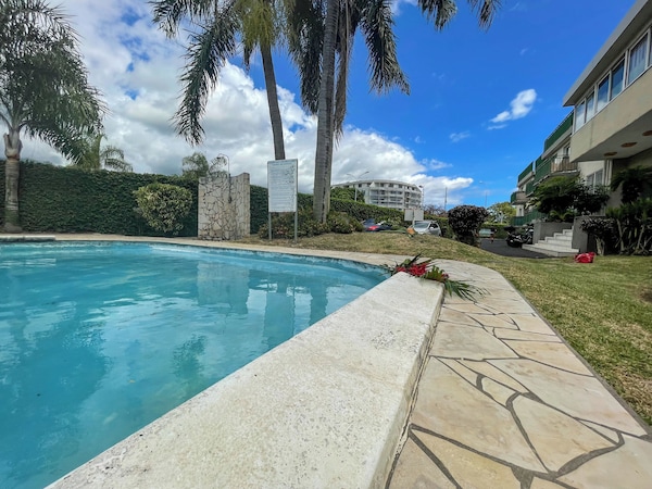 Apartment Tahiti Near Hospital, Wifi,a&c,swimming Pool - Tahiti