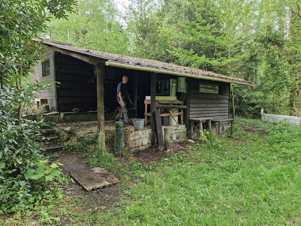 Chalet Au Bord D'un éTang Privé à 5mn De La Forêt Des 3 Pignons à Fontainebleau - Milly-la-Forêt