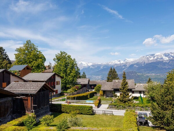 Hermoso Apartamento En Villa Para 23 Personas Con Jacuzzi, Wifi, Terraza Y Aparcamiento - Sierre