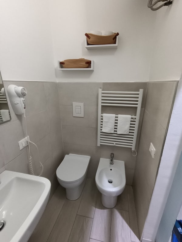 Little House In Padua, Close To The Center And Very Convenient To The Major Concerts In Padua - 巴都亞