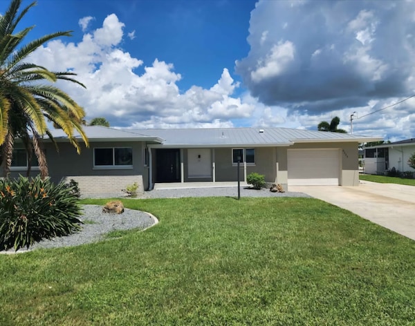 Sw Gulf Access - Pool Retreat And Boaters Dream - Fort Myers, FL