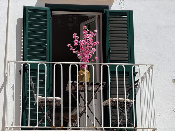Molini Mansion. Cozy House Just 20 Meters From The Beach In Old Port - Monopoli