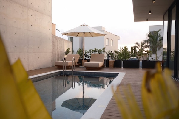 Serene Villa With Private Pool And Sea Views In Paphos - Paphos