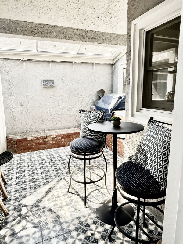 \Nit's A Shore Thing! Steps From The Sea, Sleeps 9, Family Beach Haven! Pkng, A/c - Seal Beach, CA