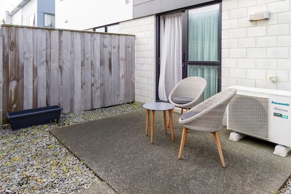Family Home Wigram Pet-friendly With Double Garage - Christchurch