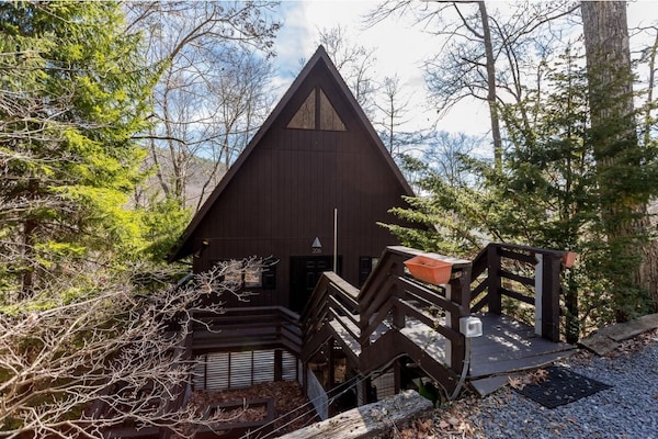 Eagle's Nest Cozy Cabin Mountain Retreat With Wifi, Ac In Mcgaheysville - Massanutten, VA