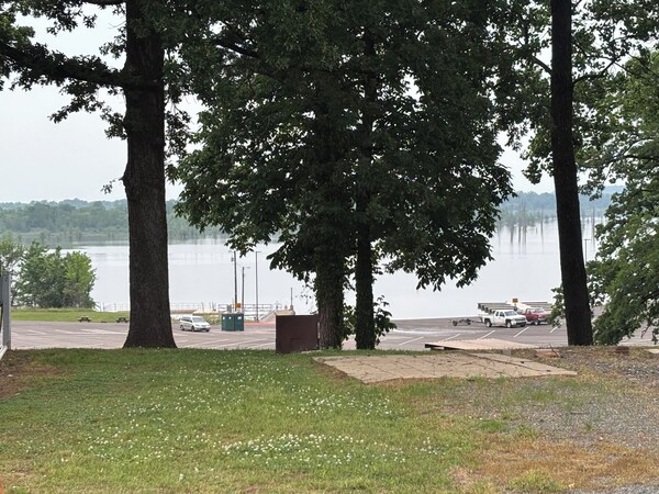 The Hive At Millwood Lake! Comfy, Cozy And Clean! - Arkansas