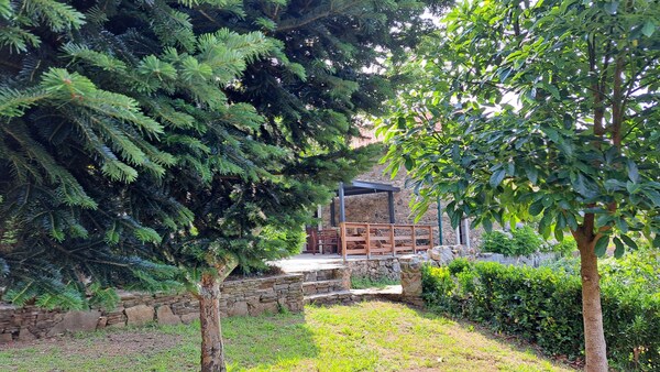Exceptional Stone House In A Natural Setting Near The Beach - Galice