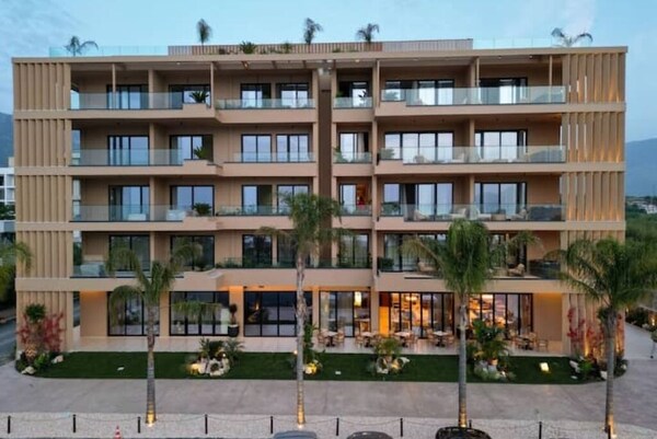 Wombat Apartment Radhime : Your Family's Ideal Beach Getaway - Orikum