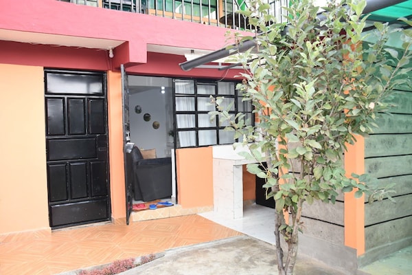 Welcoming Bungalow With Wifi In Ongata Rongai - Nairobi