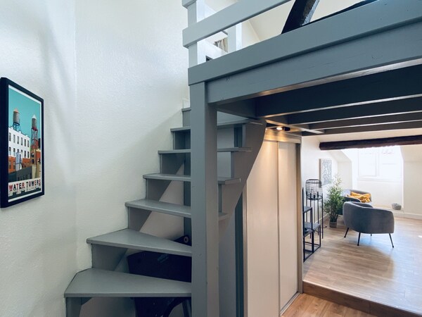 Appartement Pour 4 Avec Balcon Proche Vieux Port - L'Houmeau