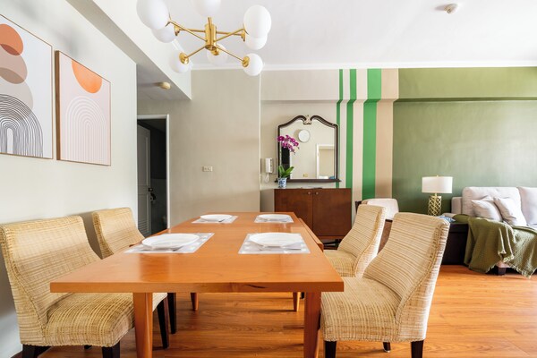 Comfortable And Stylish 3bed/2bath Near Da'an Park - 다안 구