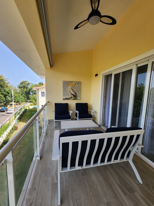 Encantador Penthouse De 2 Dormitorios En Hispaniola Hillside Condos, Sosúa - Sosúa