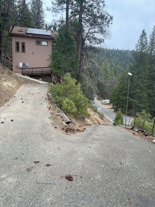 Charming 2-bedroom Chalet With Ac, Wifi In Serene Yosemite West - Yosemite National Park, CA