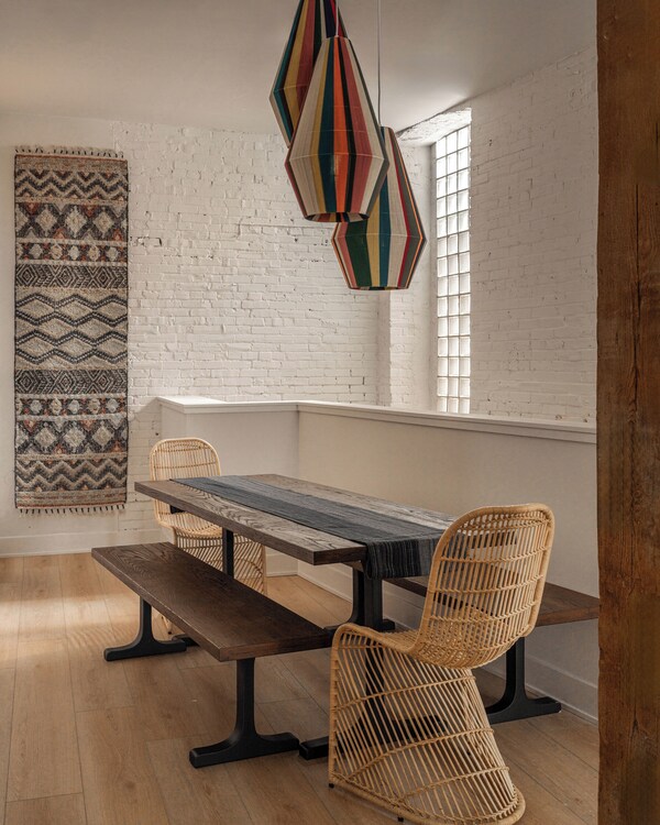 Elegant Artisan Loft +Private Parking / The Weaver - Camden, NJ