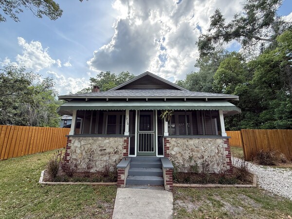 Gnv Chert House - 1.5 Miles To Uf - 3 Miles To Shands - Gainesville, FL