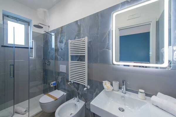 Rossy Palace2 - Amalficoast Suites - Praiano