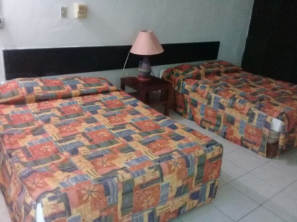 Terrific Hotel With Ac In Ixtapa Zihuatanejo - Ixtapa Zihuatanejo