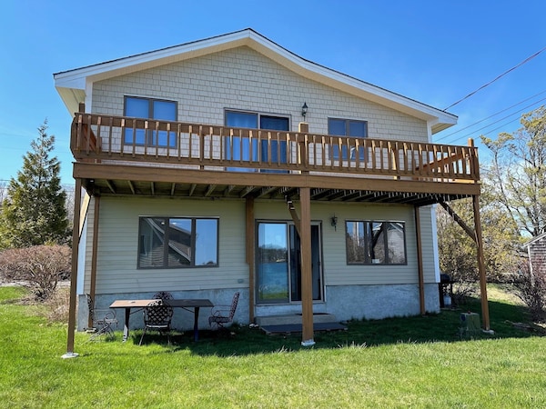 Enjoy Stunning Ocean Views & Coastal Access At Sea Mist Overlook! - Harpswell, ME