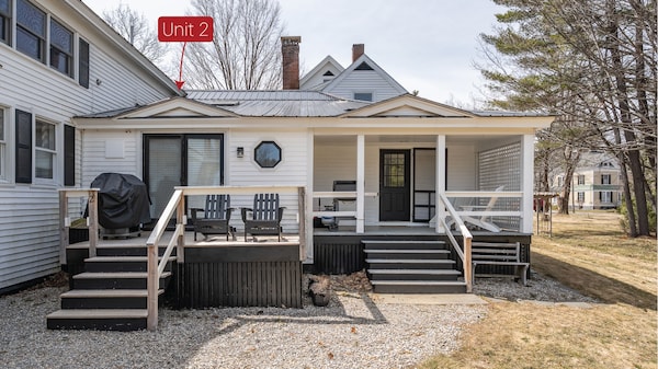 Broad Street 2 | Chickadee Apartment - Maine