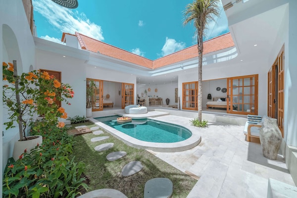 "Miya" Luxurious 3br W/ Outdoor-cinema Canggu Beach - Canggu