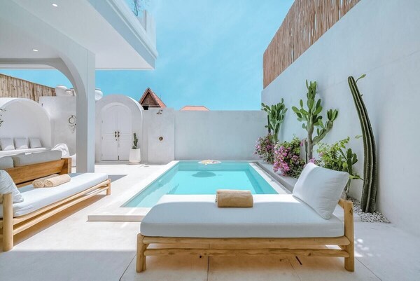 "Mykonian" Concept - Luxurious 3br Canggu Beach - Canggu
