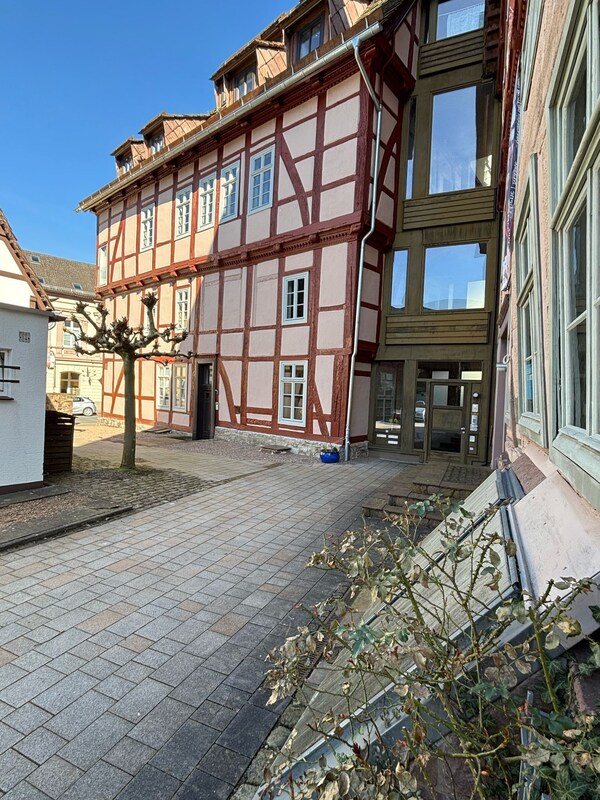 Ferienwohnung 'Bel Etage' Mit Balkon Und Wi-fi - Holzminden