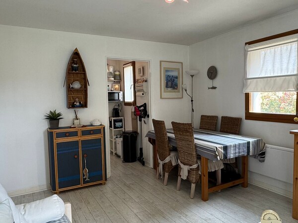 2-room Apartment Near Beach With Parking In Cabourg - Houlgate