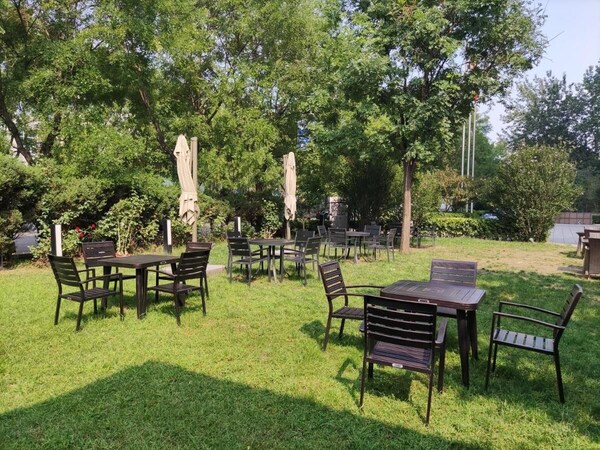 Large 1-bedroom Apartment ( 116㎡ ) At Jianguo Road, Chaoyang Beijing - Beijing