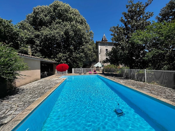 Homerez - Villa In Berrias-et-casteljau - Grospierres