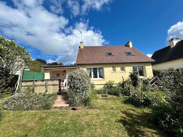 Jolie Maison Familiale Proche Mer Pour 8 - Plestin-les-Grèves