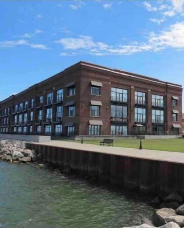 Contemporary Condo Minutes To Cedar Point - Sandusky, OH