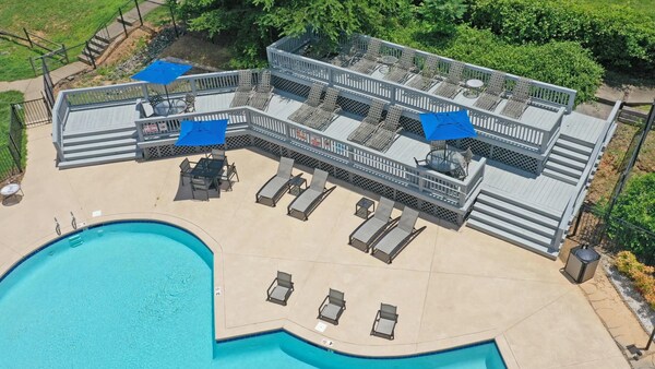 Barsala L Modern 2bd In Northcliffe Forest W/ Large Closets - Winston-Salem, NC