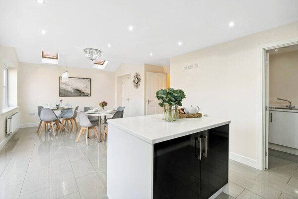 Olympic House - Spacious House For A Weekend With Friends - Hinckley